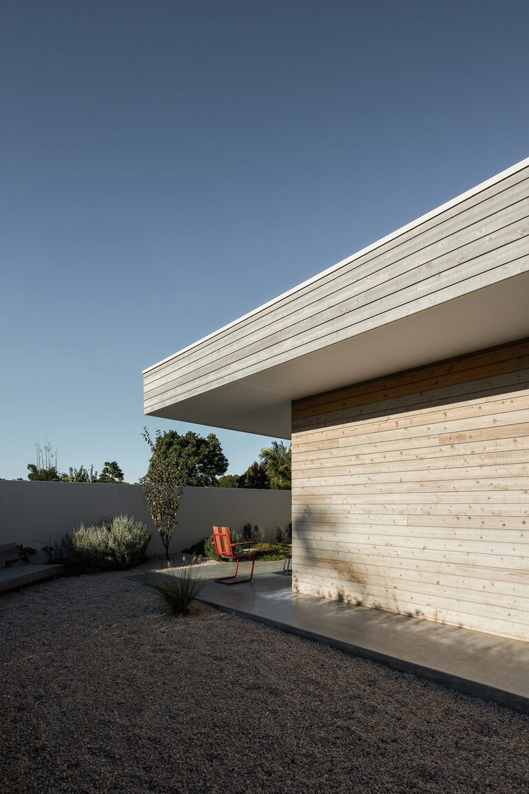 Currawong House - Davis Architects